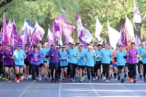 各地校友返校、举办系列活动，清华大学迎接112周年校庆青网教育频道中国青年网