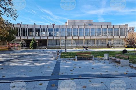 Община Монтана ще ремонтира сградата на драматичния театър със средства от ЕС Утро