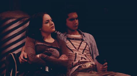 Reaction Gifs Of OCs