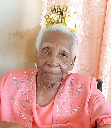 Remembering Lillian Verona Squires