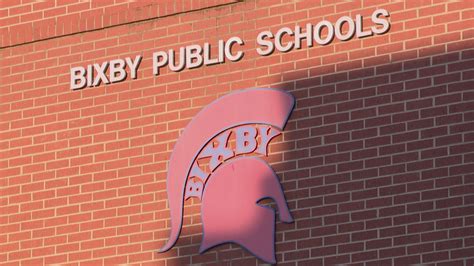 Former Bixby H S Principal Pleads Not Guilty