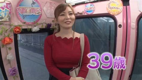 顔出し解禁！！ マジックミラー便 全員38歳over！年齢を感じさせない美しい人妻さん 初めての公開ディープキス編 Vol 09 10人全員