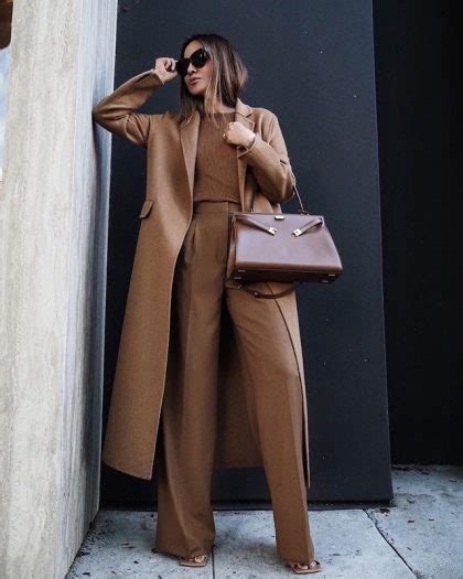 5 правил итальянца Армани как любой женщине выглядеть пленительно в верхней одежде Femmie