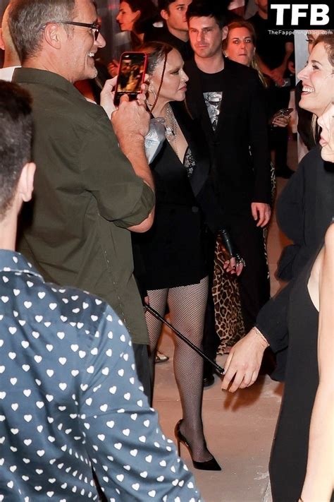 Madonna On Beach Photos Sexy E Girls