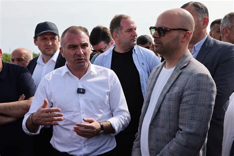 საქართველოს 🟨ინფრასტრუქტურის მინისტრი რევაზ სოხაძე სამინისტროს და ადგილობრივი ხელისუფლების