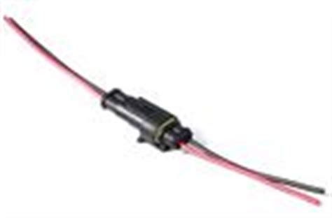 Accessory Fuse Block Or Position W Cable Connectors