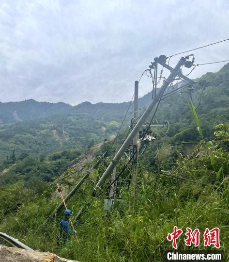 四川泸定6 8级地震震区34184户用户恢复供电 抢险仍在持续