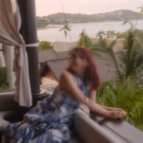 秀 Xiuting • Threads Say More