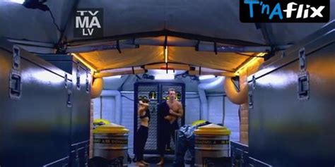 Mia Maestro Underwear Scene In The Strain