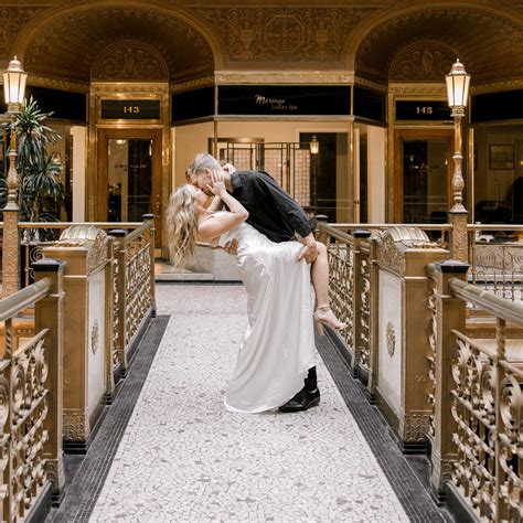 Adele Lewis And Sean Lewis Wedding Website