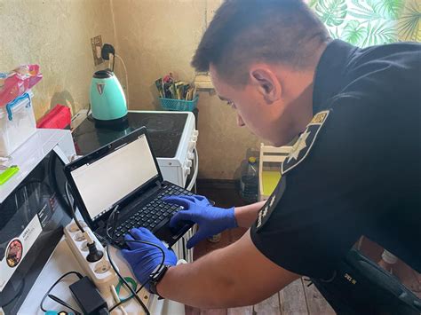 Збирав кошти на лікування військовослужбовця кіберполіція затримала шахрая Волинь Online