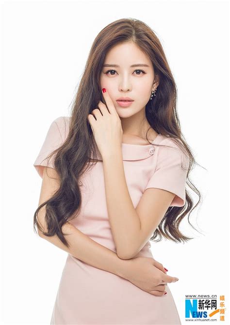 Actress Wen Xin Releases New Fashion Shots Fashion New Fashion