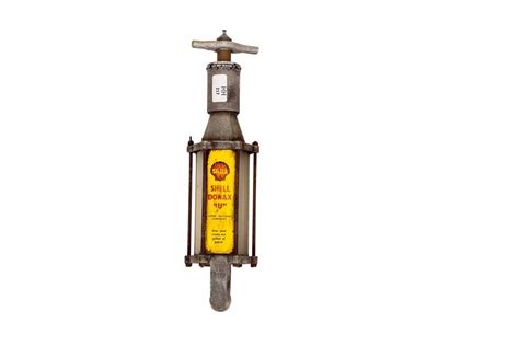 Lot 217 Shell Donax ‘u Upper Cylinder Lubricator