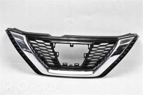 62310HV00A Nissan Qashqai Front bumper upper radiator grill, 103.60 € | RRR
