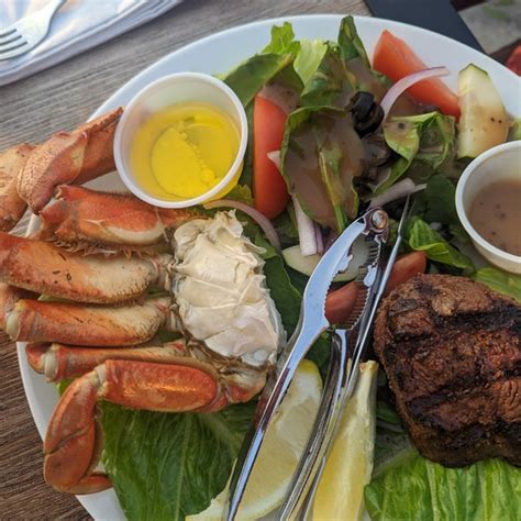 Seabolts Smokehouse Seafood Restaurant In Oak Harbor