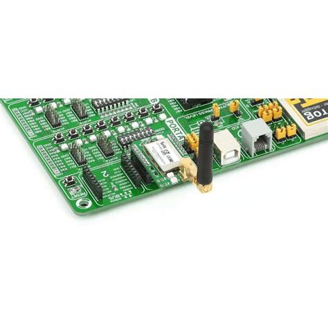 trf click mikroe 1535 telit le70 868 868 mhz transceiver module