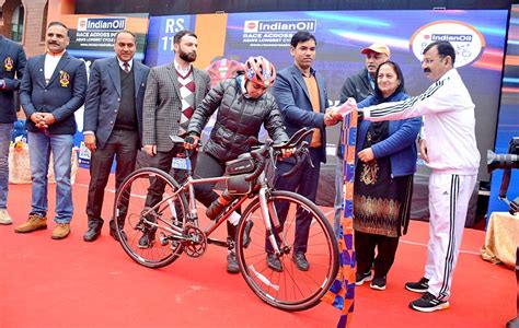 asia s longest cycle race begins rediff sports