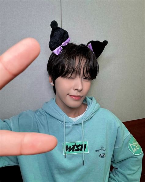 더쿠 리쿠 쿠로미 귀까지 달아서 초귀여움