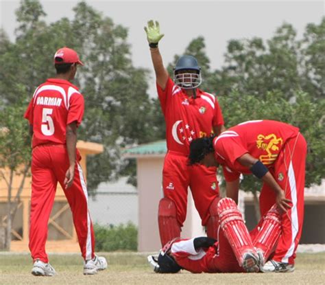 Nadeem Ahmed Is Felled By A Beamer From Singapores Saad Janjua
