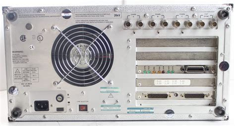 Tektronix Vm700a Video Measurement Set