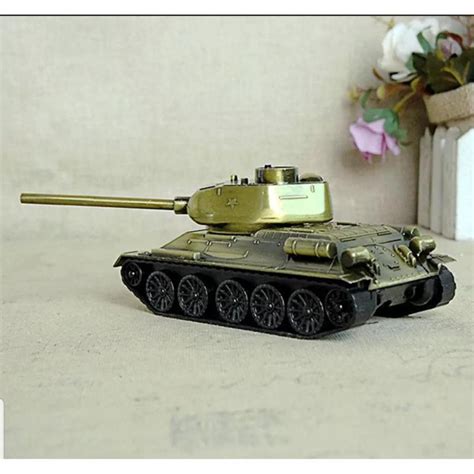 Top Sale High Quality Army Tank Diecast Toy Metal Mini Tank Model For