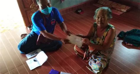 လမိုင်းမြို့ရှိ အသက် ၈ဝ နှစ်နှင့် ၈၅ နှစ်အကြား သက်ကြီးဘိုးဘွားများအား လူမှုရေးပင်စင် ထောက်ပံ့ င