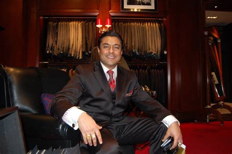 Photo Gallery Manoj Benjamin