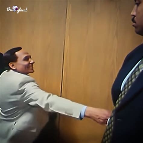 ثريد بأكبر وأقوى تجميعة لميمز الزعيم عادل إمام اعملها Save عشان لو