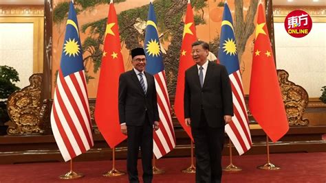 安华会晤习近平 中国国家主席习近平赞扬，拿督斯里安华就任大马首相后不久就到中国访问，目前更正值穆斯林斋戒月，这表示大马新政府一分重视与中国的