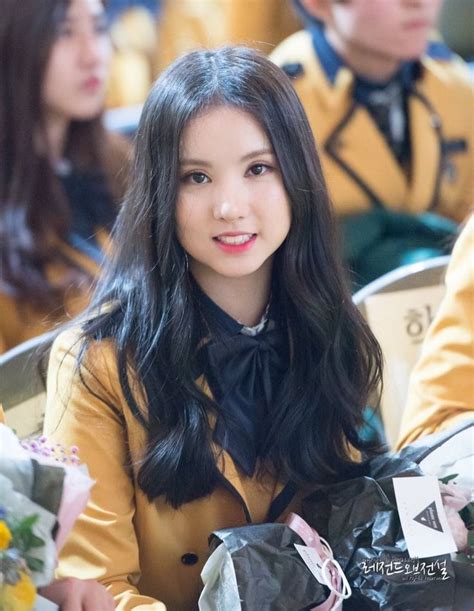 Pin By 37 On Eunha The Most Beautiful Girl Beautiful Girls Girl