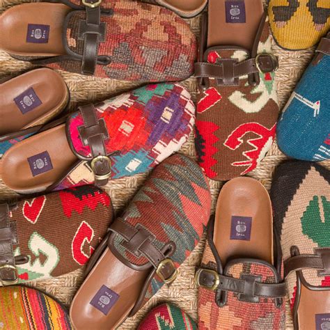 Womens Kilim Clog Size 8 Res Ipsa