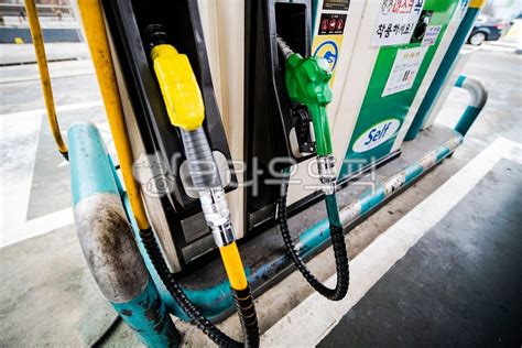 주유구 주유 주유기 주유소 자동차 사진이미지일러스트캘리그라피 로하캘리작가