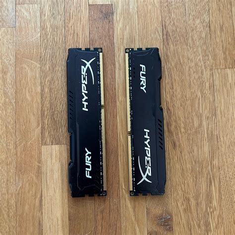 Se Produkter Som Liknar Hyperx Fury 1866 Mhz 16gb 2x På Tradera