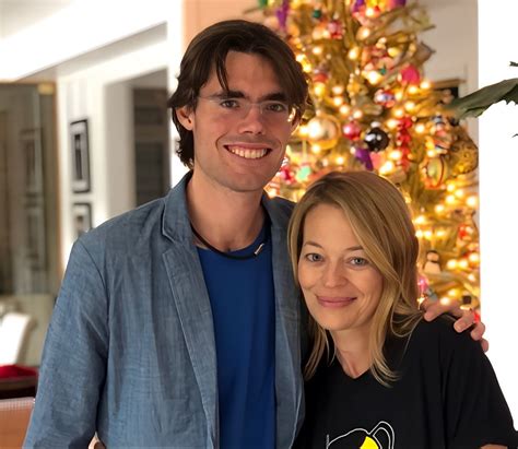 Jeri And Son Alex Ryan Celebrities Famous Sons