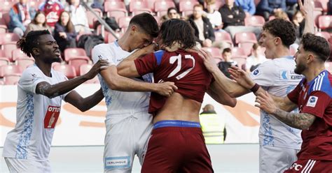 Tre Turni Di Squalifica Per Enzo Crivelli Laregione Ch