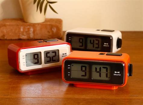 Retro Flipclock Spacelader