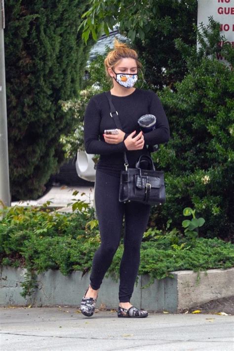 Ariel Winter Brales In Hollywood Photos The Fappening