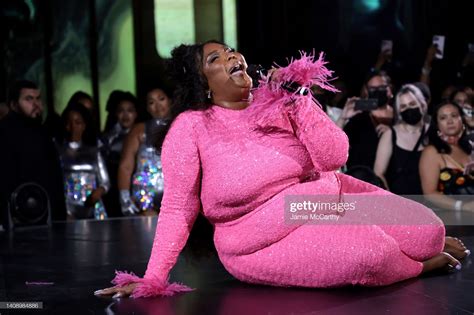 Lizzo S Feet