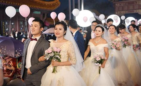 చైనా బ్యాచ్‌ కన్యాశుల్కం Sakshi Guest Column On China Kanyasulkam Sakshi