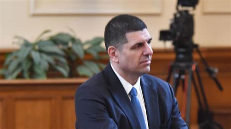 Ивайло Мирчев ДБ Ген Атанас Атанасов за председател на НС да но няма опция да подкрепим