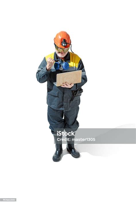 수석의 스튜디오 샷 수염 남자 광부는 흰색 바탕에 카메라에 서 건설 산업에 대한 스톡 사진 및 기타 이미지 건설 산업 검은색 광산 Istock