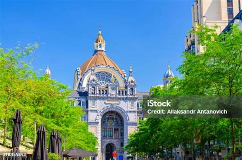 앤트워프 중앙역 앤트워프 중앙 건물 Middenstatie 또는 철도 대성당 바로크 중세 절충주의 건축 양식 플랑드르 지역 벨기에 앤트워프 주 벨기에에 대한 스톡 사진 및