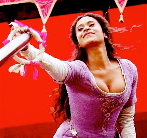 Arthur And Gwen Images Boobs Pendragon Wallpaper And Background Photos Xxxpicss Com