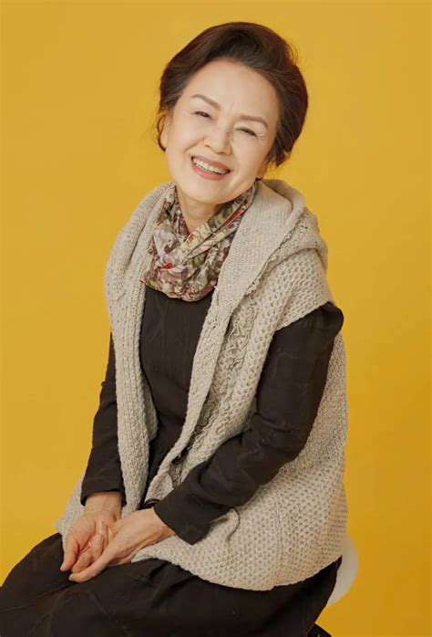 둘이 모녀였어 엄마랑 같이 드라마 찍고 엄마의 젊은 시절 연기한 여배우 패션룸