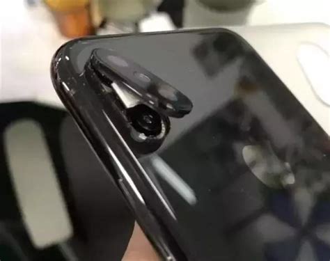 又來？超貴蘋果iphone X攝像頭問題頻發，這可能真是質量問題了！ 每日頭條