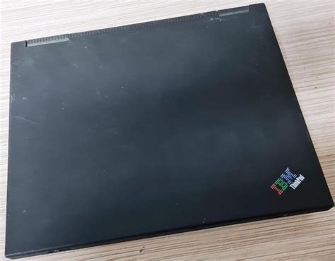 Historický Ibm Thinkpad T23 26474ng Nefunkční Jde Do Zkratu Aukro