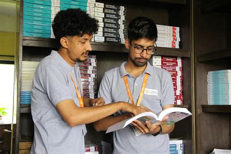 Filipino Student Photos Download The Best Free Filipino Student Stock