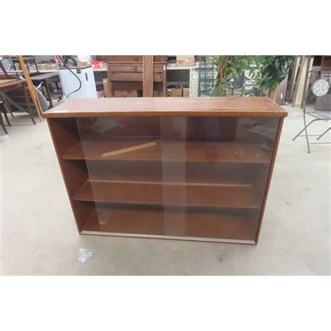 Wood 3 Shelf Display Case With Plexi Glass Doors 51x36x14