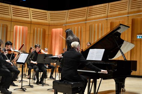 What Do I As A Conductor Want From Your Score Or How To Make Conductors Like You Luciano