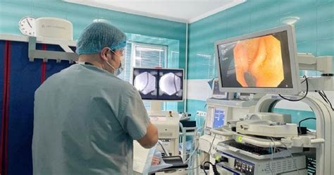 Львівські хірурги успішно прооперували 16 річного підлітка з розривом підшлункової залози